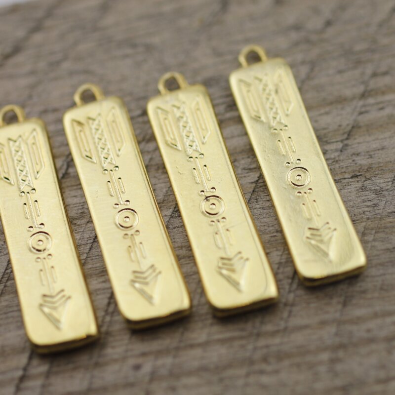 10 Gold Arow Charms, Arow Pendant, $ 14,64